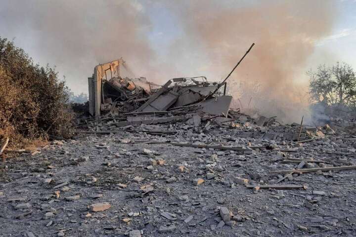 На Донеччині внаслідок ранкових обстрілів загинула людина фото Новости Section Ukr Net